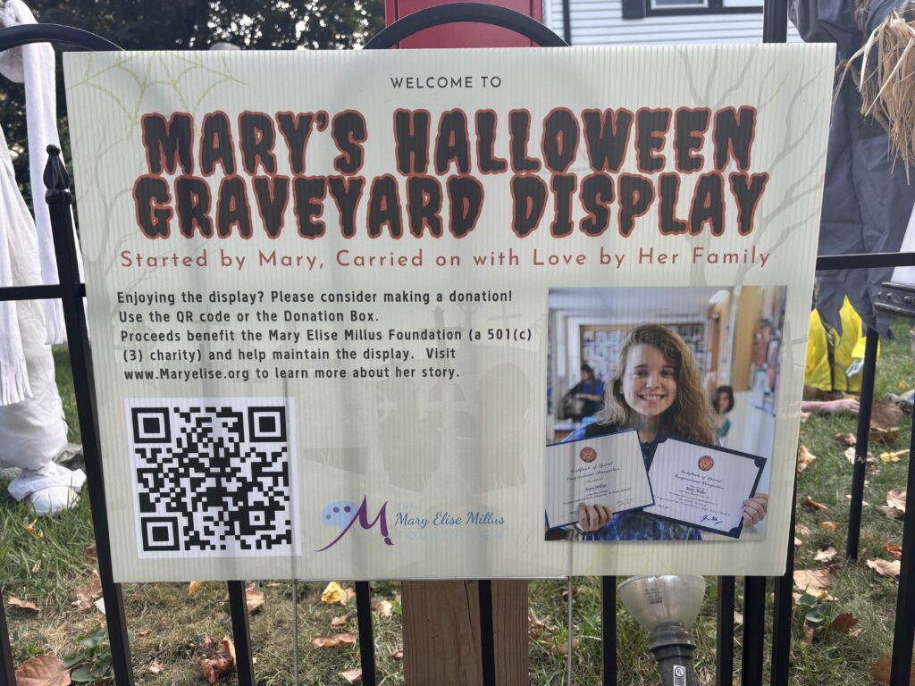 Mary's Halloween Graveyard Display - Mary